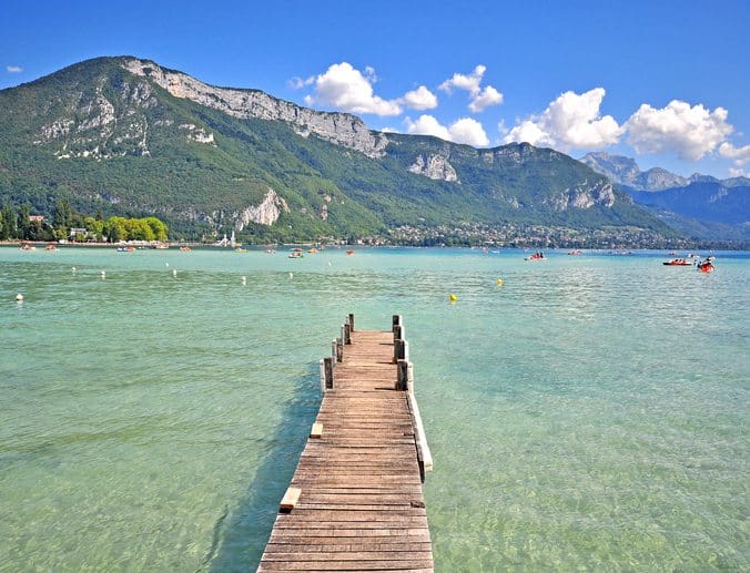 Geneva to Annecy Transfer | Quick Booking | Mountain Drop offs